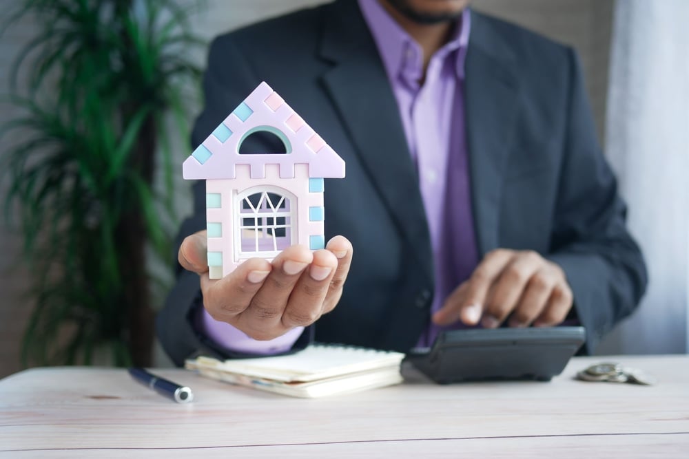 26 Best Mortgage CRM Software For Loan Officers | FindMyCRM